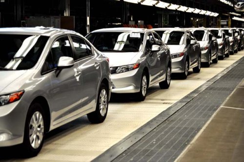 Honda hiring at Indiana plant, adding Civic Hybrid